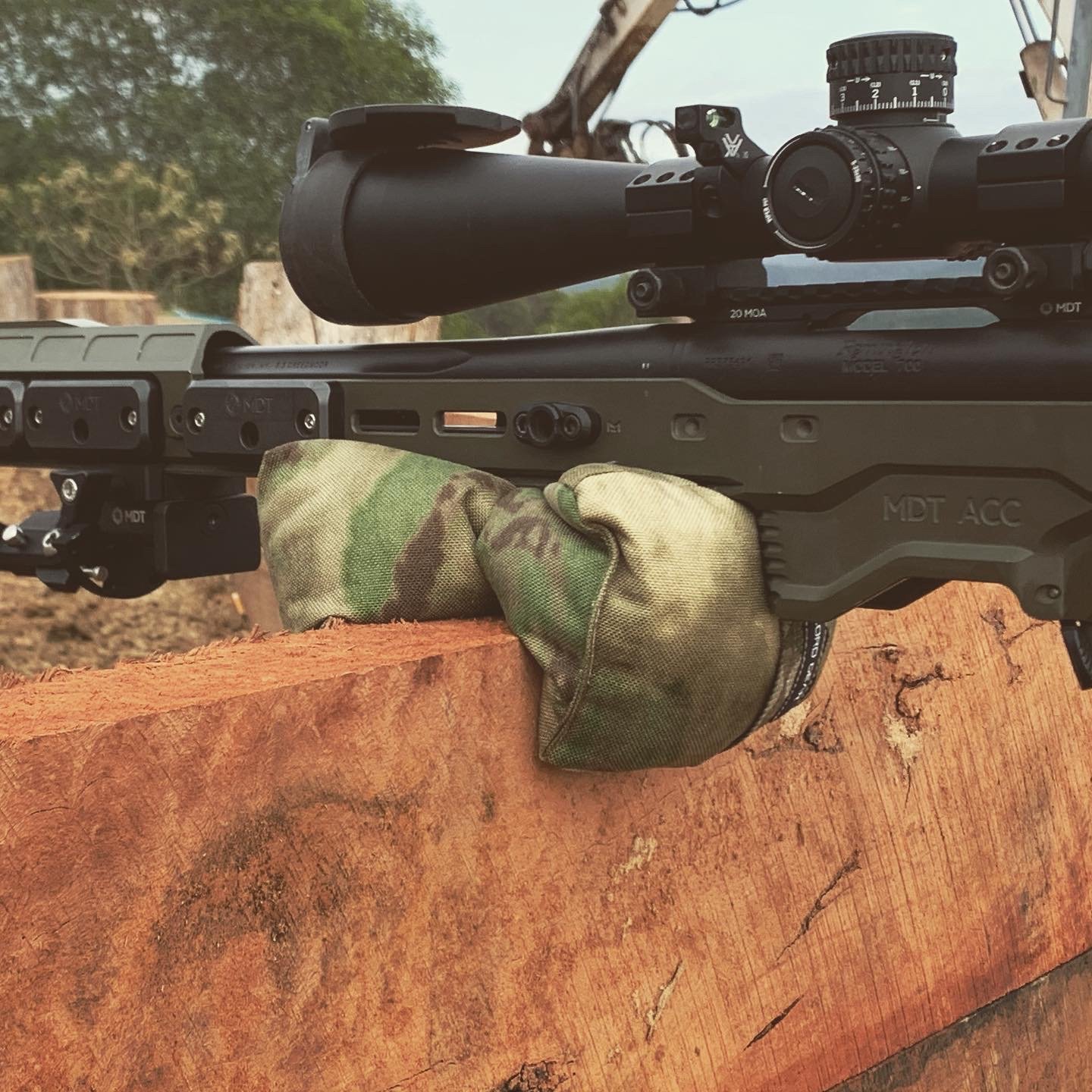 MDT Vertical Grip Elite – Tactical Industries